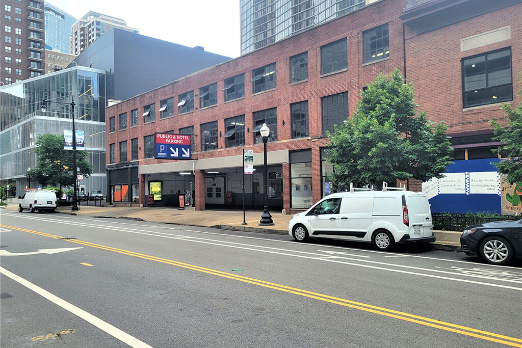 710 S Wabash | 7th Street Garage